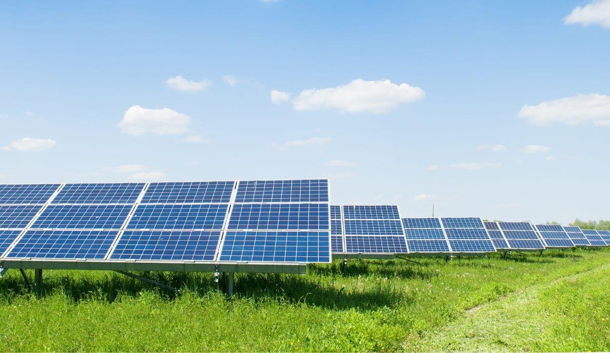 The Ultimate Guide to Solar Panels: From Basics to Installation